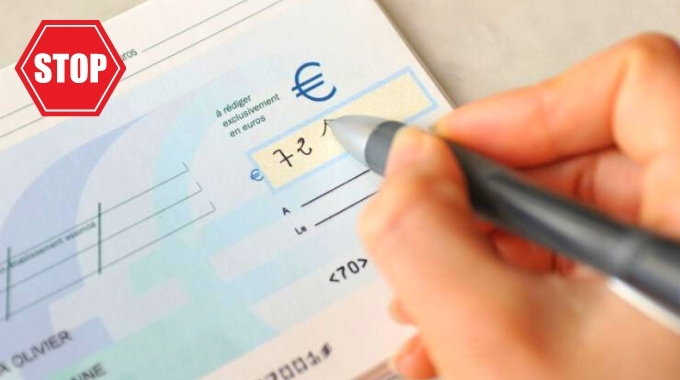 7 Bonnes Raisons d'Arrêter de Payer Par Chèque Dès Maintenant.