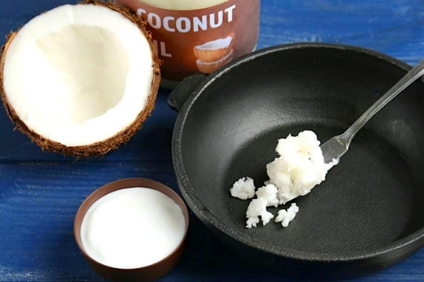 Huile de Coco en Cuisine : 10 Utilisations Qui Vont Vous Changer la Vie.