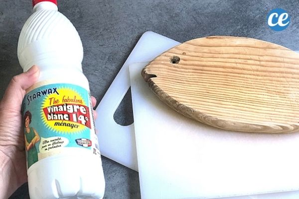 Vinaigre Blanc à 14 Degrés : Quelles Sont les Utilisations de Ce Liquide Surpuissant