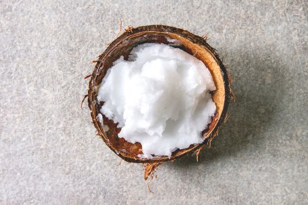 Huile de Coco : Quels Sont les Dangers Pour la Santé