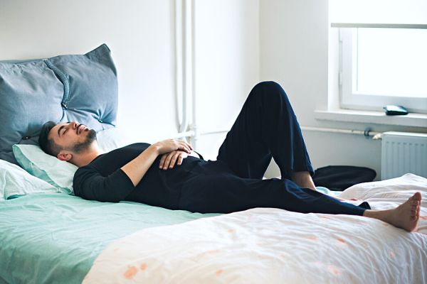 Pourquoi Je Bave Quand Je Dors ? Et Que Faire Pour Arrêter