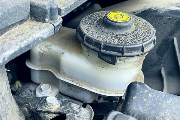 Quand Faut-il Changer le Liquide de Frein d'une Voiture