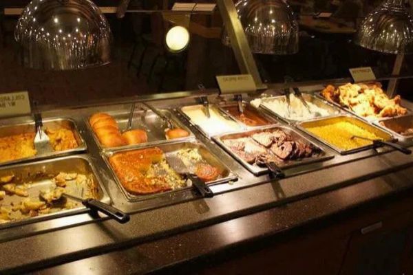 14 Plats à Ne Jamais Commander au Resto Selon les Chefs Cuistots.