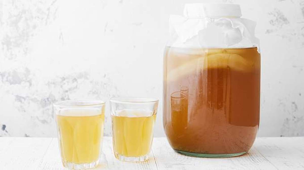 La Recette FACILE Du Kombucha Fait Maison (Seulement 4 Étapes).