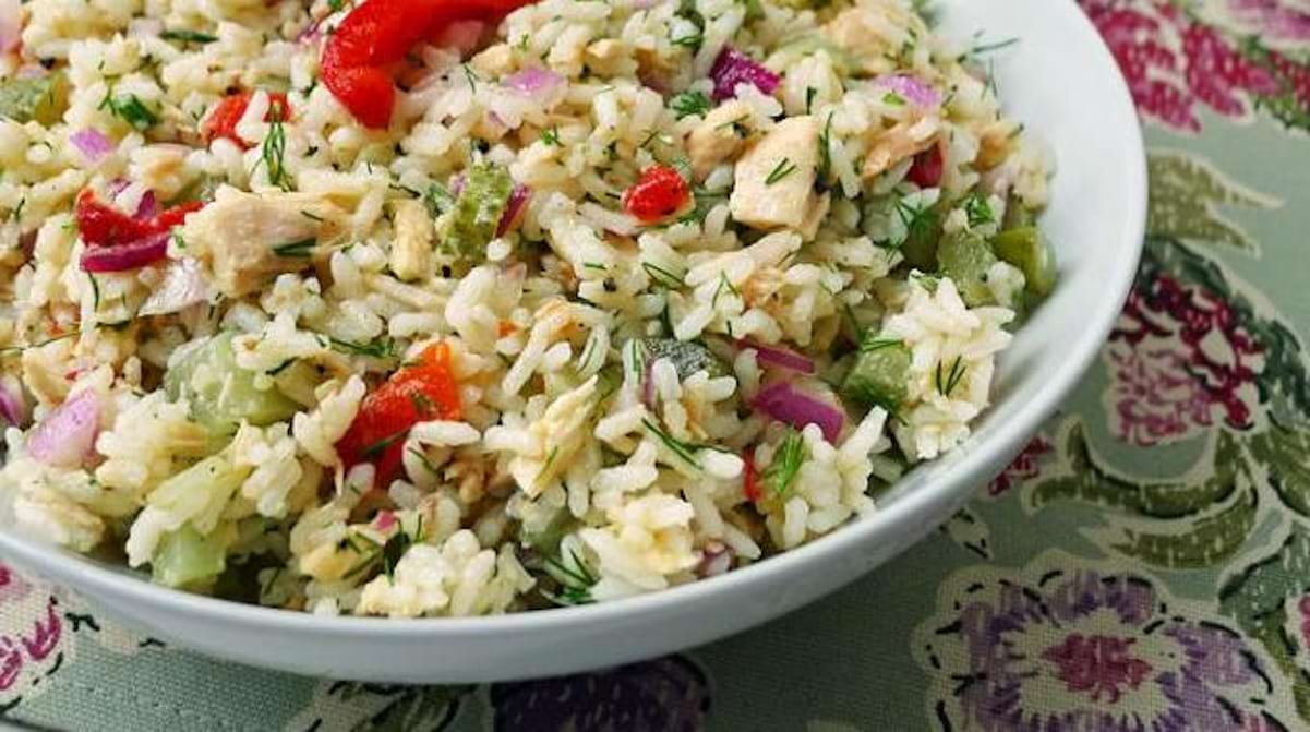 Recette Economique Facile : Les Restes de Riz en Salade.